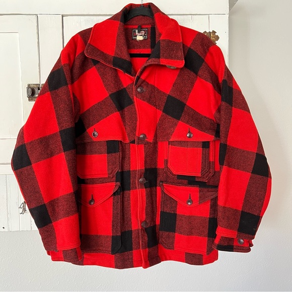 Woolrich | Jackets & Coats | Woolrich Vintage Buffalo Check Wool Hunting Chore Jacket Red Black ...